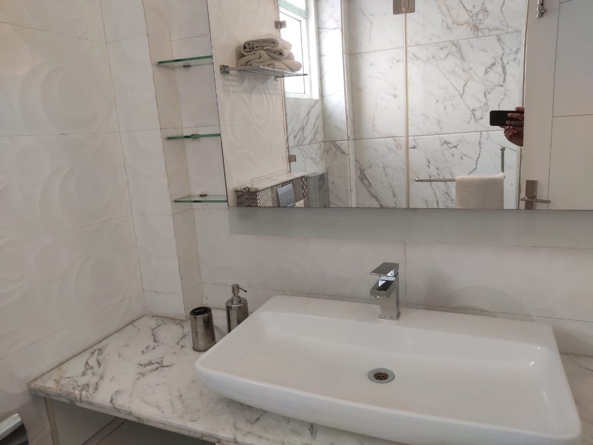 3 BHK Service Apartment Defense Colony A Block - Evergreen Apartments
